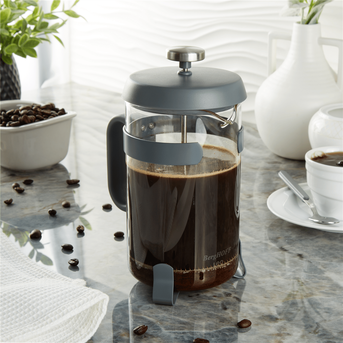 Click here for BergHOFF Leo Aroma 27oz. French Press prices