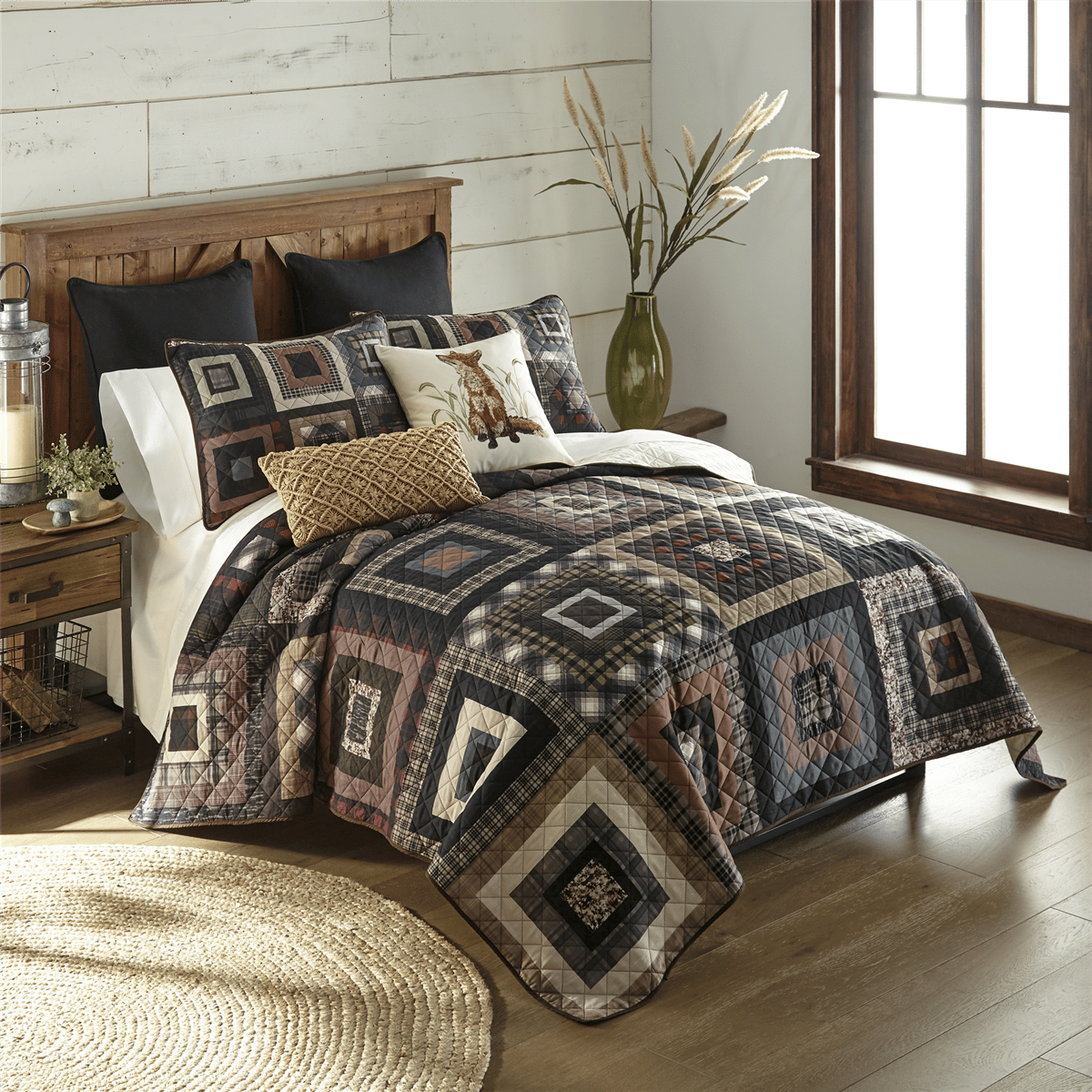 Click here for Donna Sharp Lodge Square 3pc. Quilt Set prices