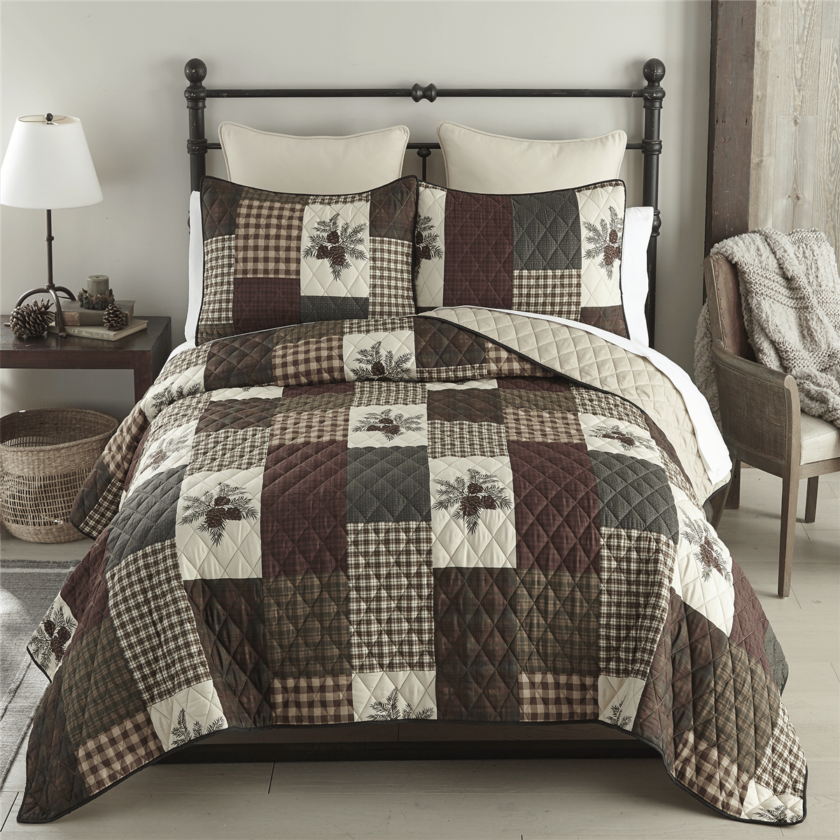 Click here for Donna Sharp Pine Panels Quilt Set prices